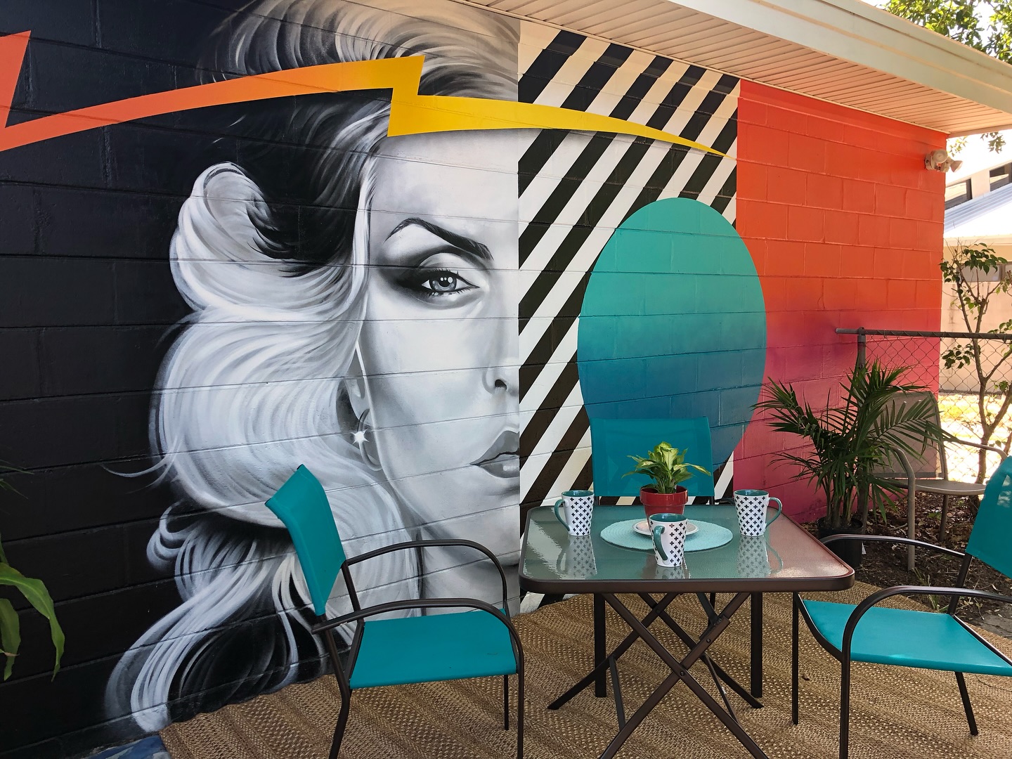 Backyard Murals - Vitale Bros.